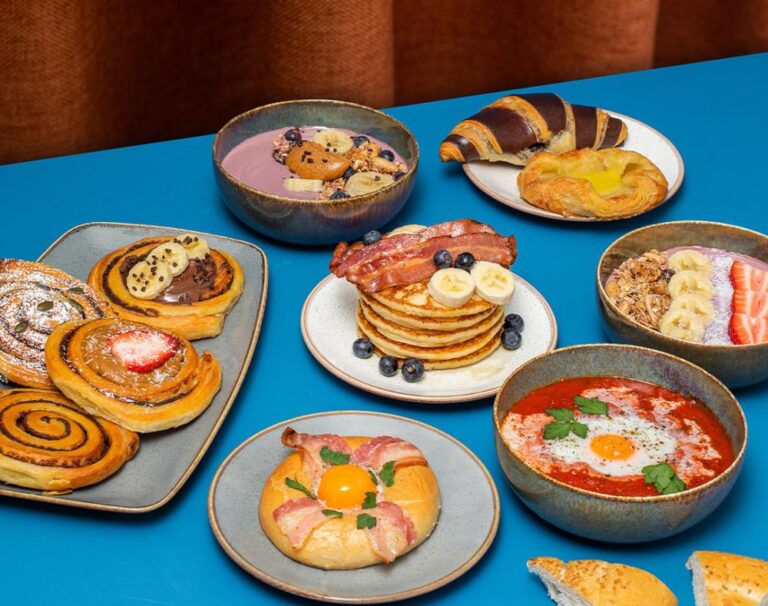 Au Wasbar d'Hasselt on brunche toute la journée, tous les jours ...