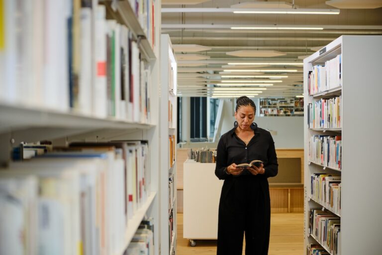 Le grand combat de Lisette Lombé • Boulettes Magazine